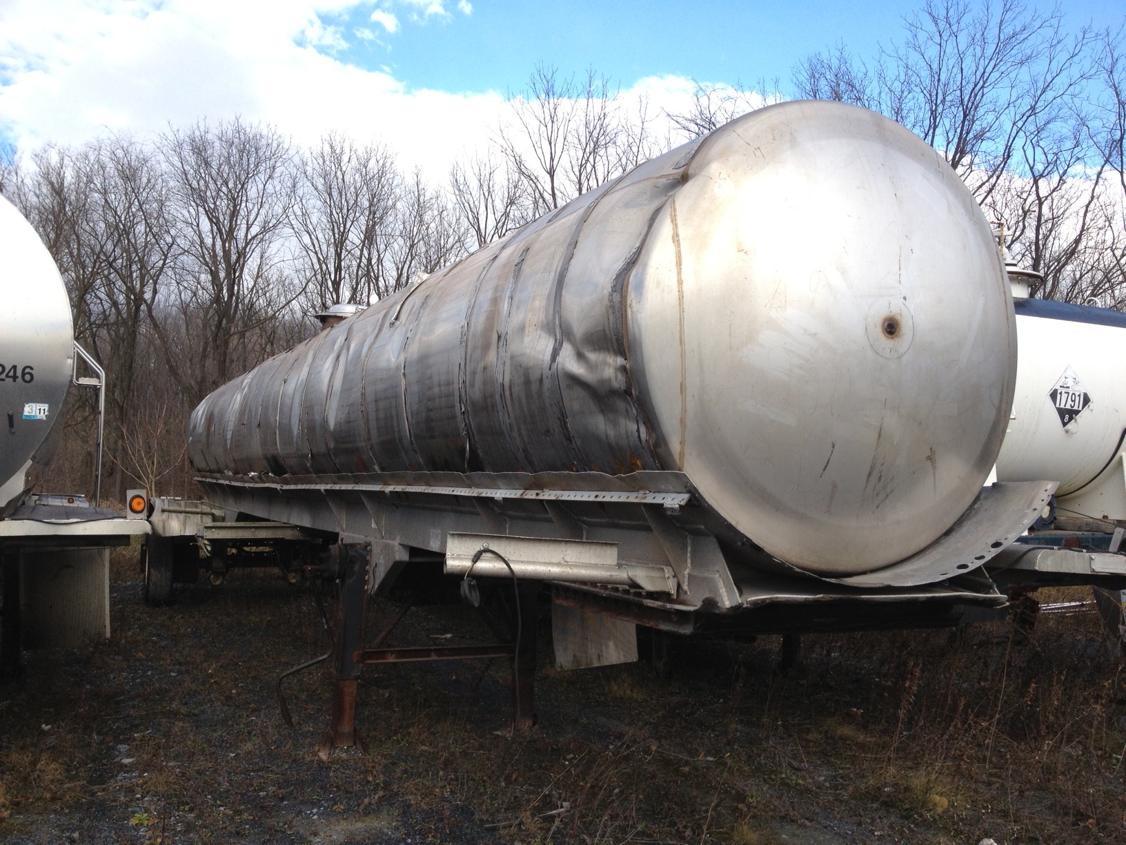 5000 Gallon Salvage Storage Barrel | Dry Bulk and Liquid Tank Services ...